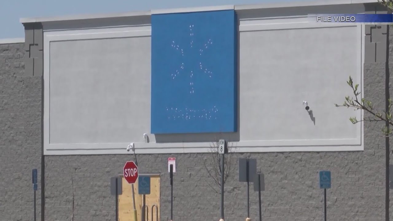 Albuquerque residents discuss vacant Walmart building - YouTube