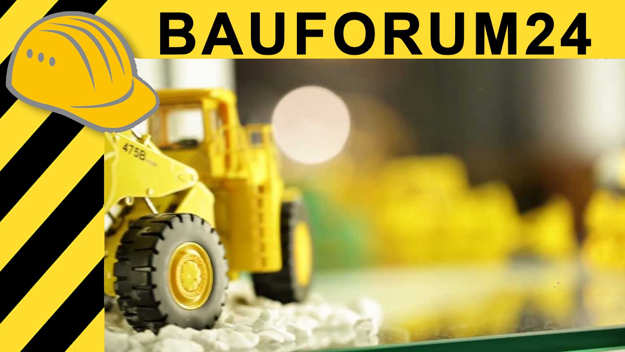 Clark Michigan 475B Loader in 1:50 - BYMO Modelle - Spielwarenmesse ...