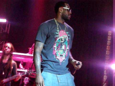 LeBron James and Drake rapping - YouTube