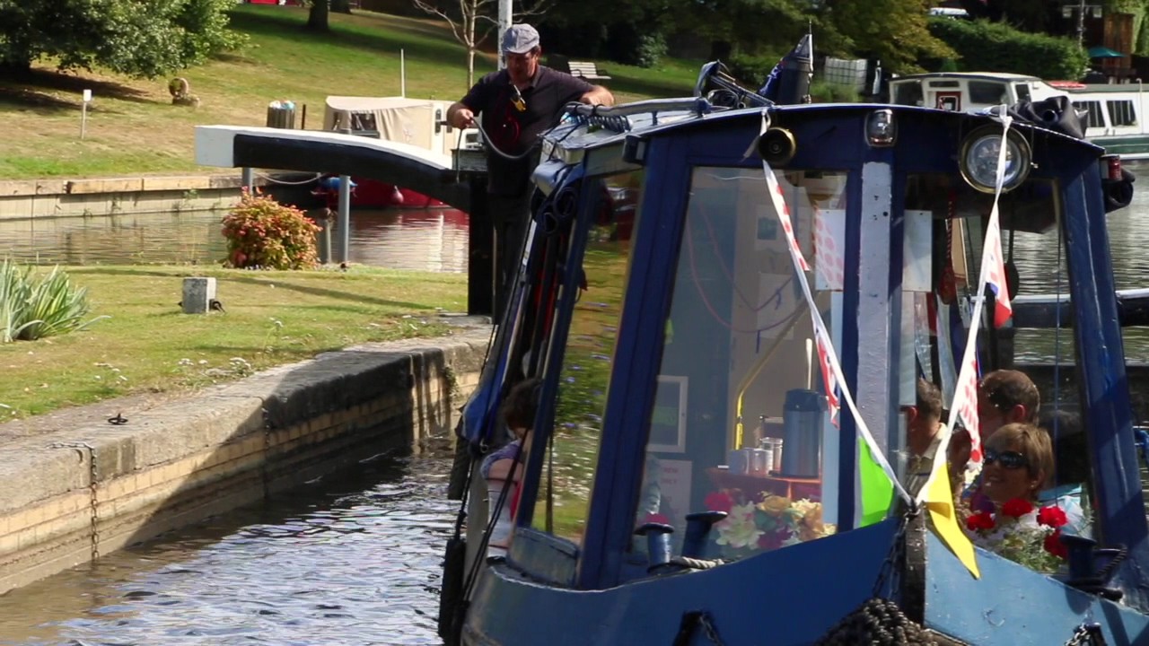 Camboats Jesus Lock vignette - YouTube