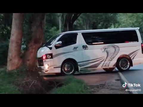 sri lankan modified KDH van - YouTube