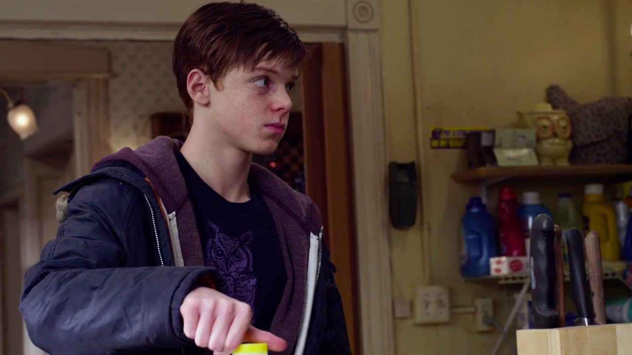 Ian & Gallaghers | "Has Anybody Seen Dad?" | S01E02 - YouTube