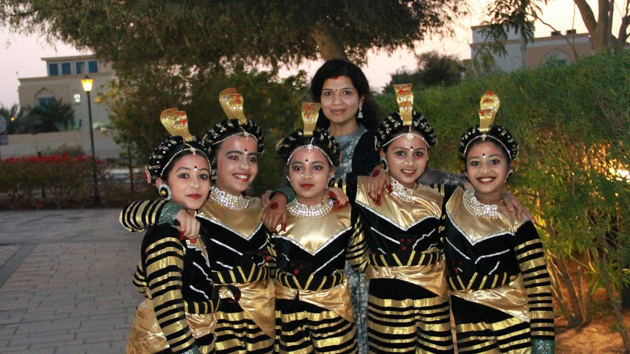 Aadu Paame - Dance Choreography By GVR Dance Studio - YouTube