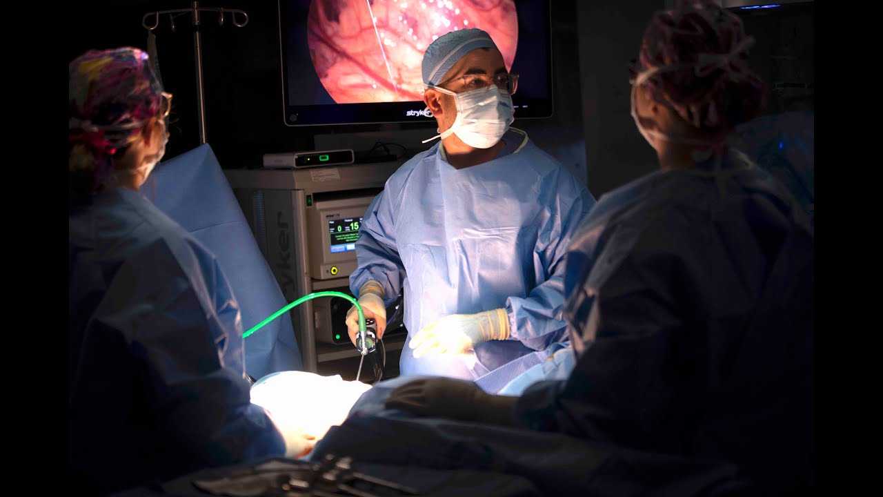 Robotic, Minimally Invasive Reconstructive Urology at Loyola - YouTube