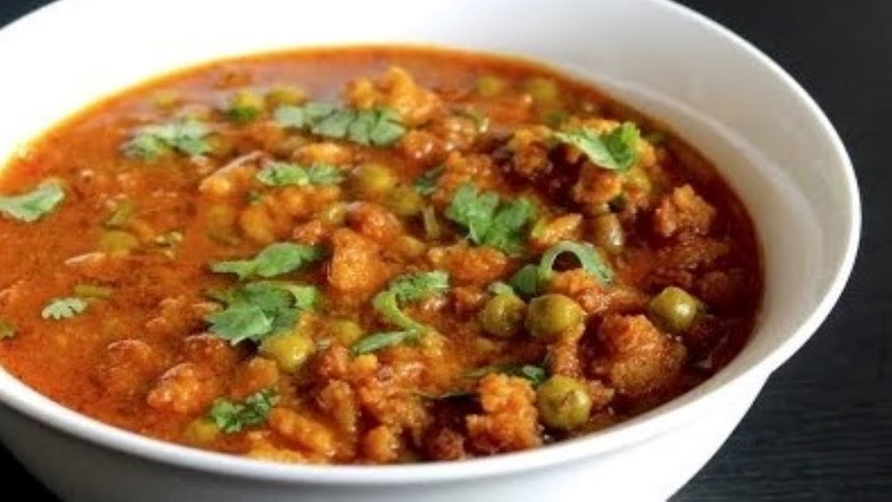 Mangodi Sabji Recipe | Mangodi Ki Sabji | Moong Dal Badi | बडियाँ की ...