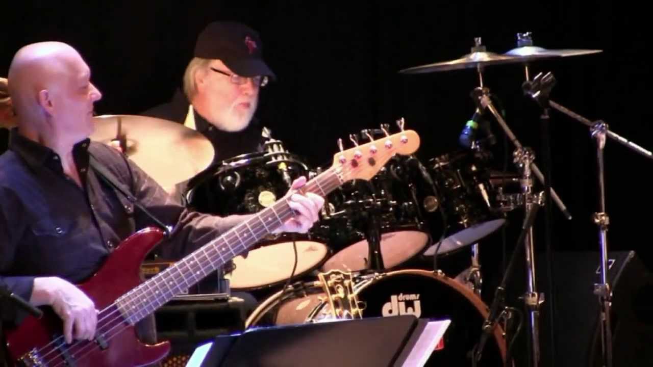 "Elvis-weekend" in Oslo with The TCB Band - 2014 - YouTube