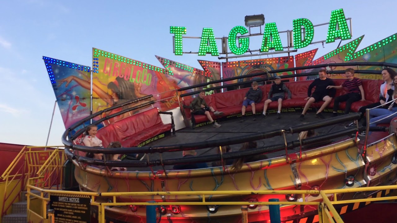 William Robert's 'Music' Tagada Offride - YouTube