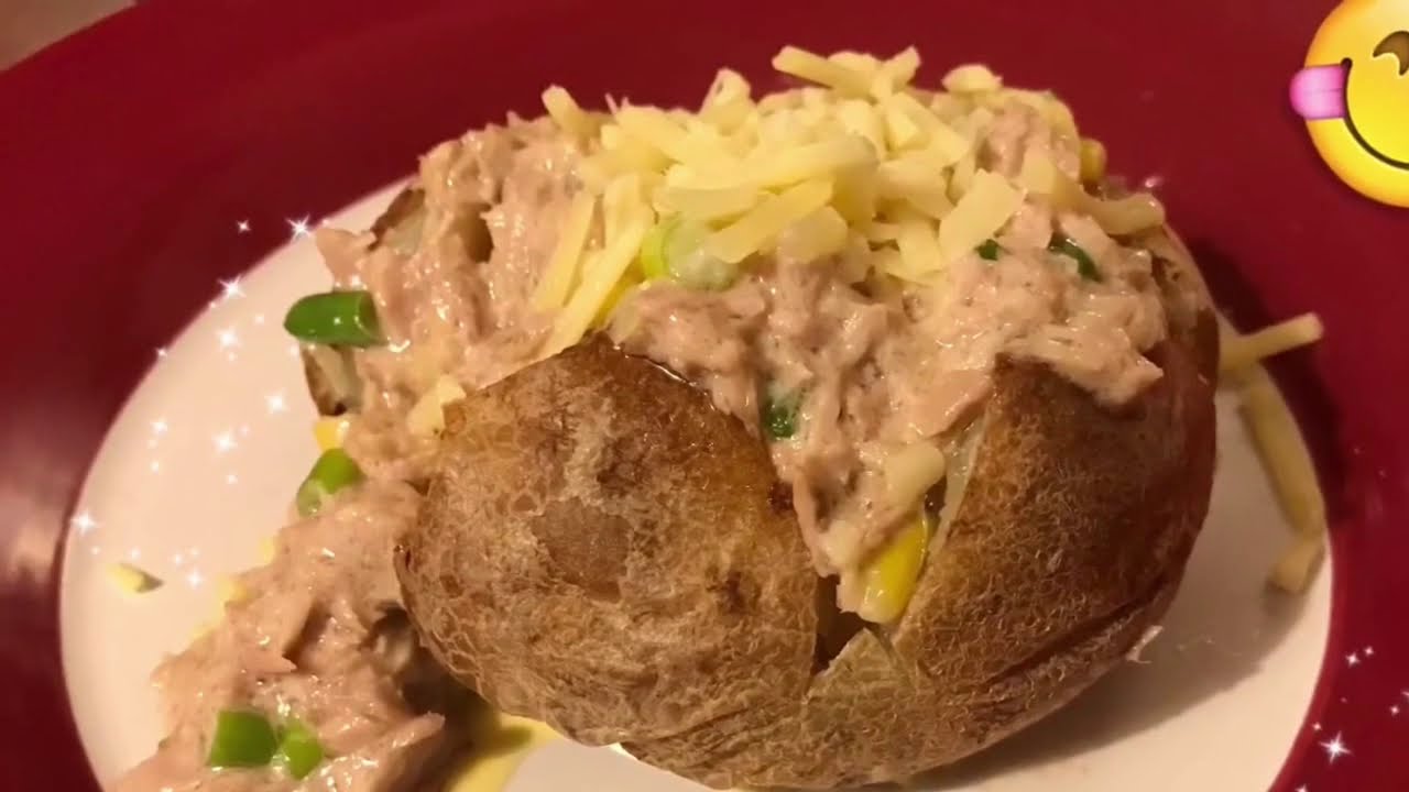 Part two of How to make amazing Jacket potatoes with tuna - YouTube
