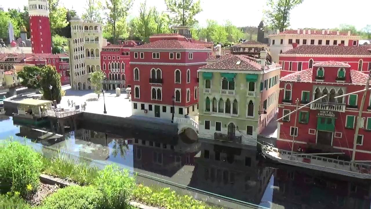 venise en lego - YouTube