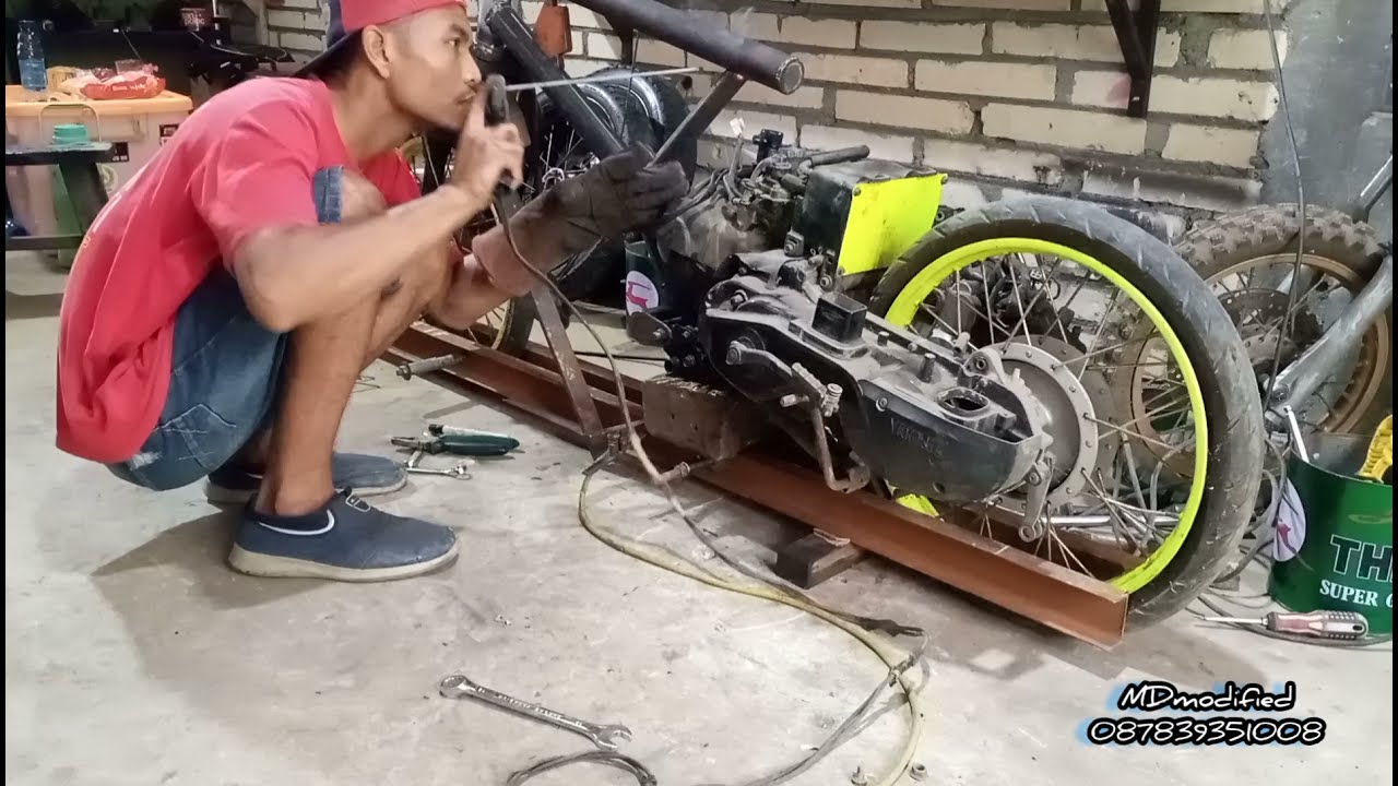 Tahap awal pembuatan rangka (frame) bmx cub matic - YouTube