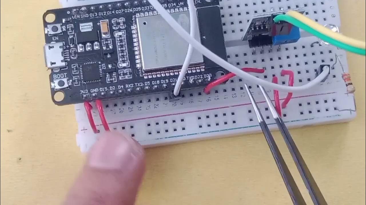 #9, How To Interface Rain Drop Detection Sensor with ESP32 || Learn ...