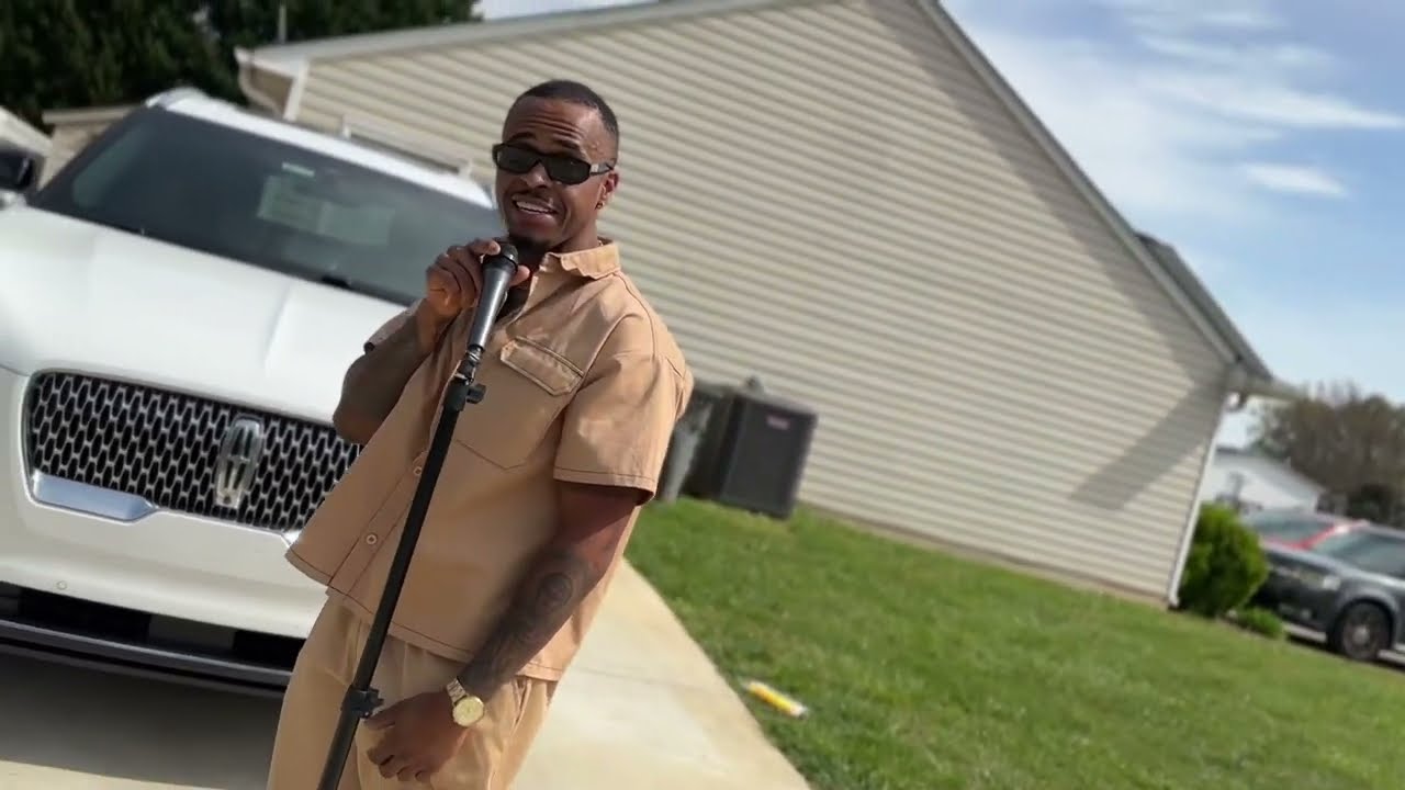 K. Smoove - Opposite of Cupid (Live Performance) - YouTube