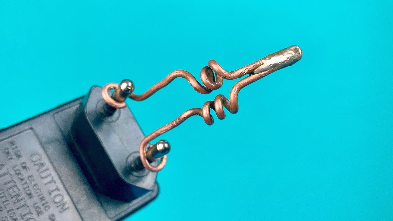 How to Make a SOLDERING IRON Using Copper? - YouTube