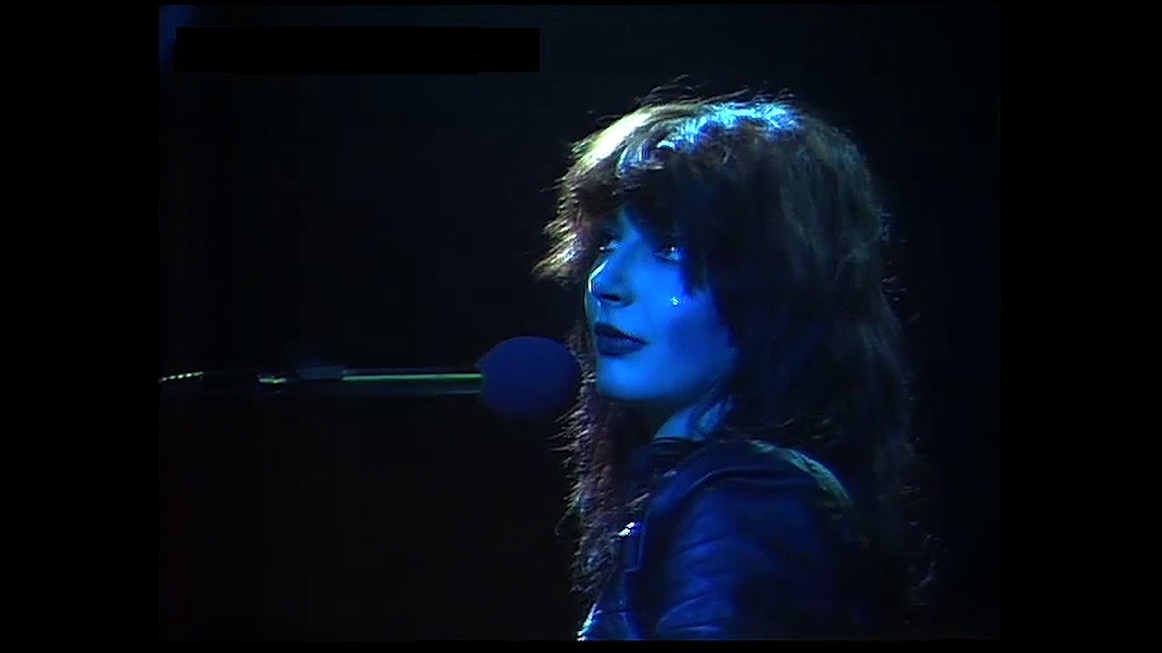 KATE BUSH - In Search of Peter Pan/ Symphony In Blue -LIVE IN ...