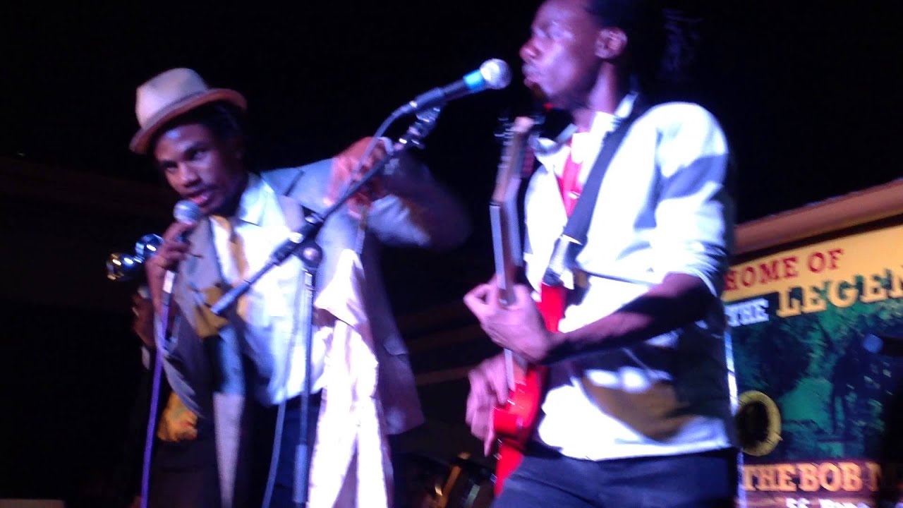 No Maddz performing at One Love Cafe, Bob Marley Museum - YouTube
