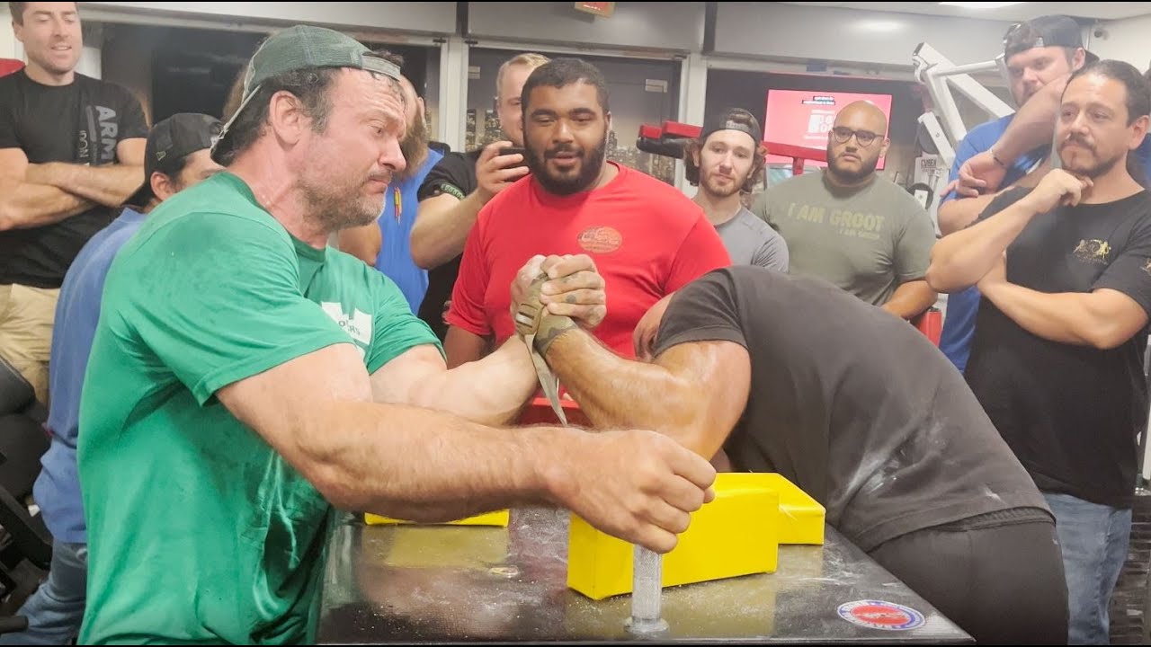 Devon Larratt vs Vrezh Sedrakyan | Armwrestling Left Hand - YouTube