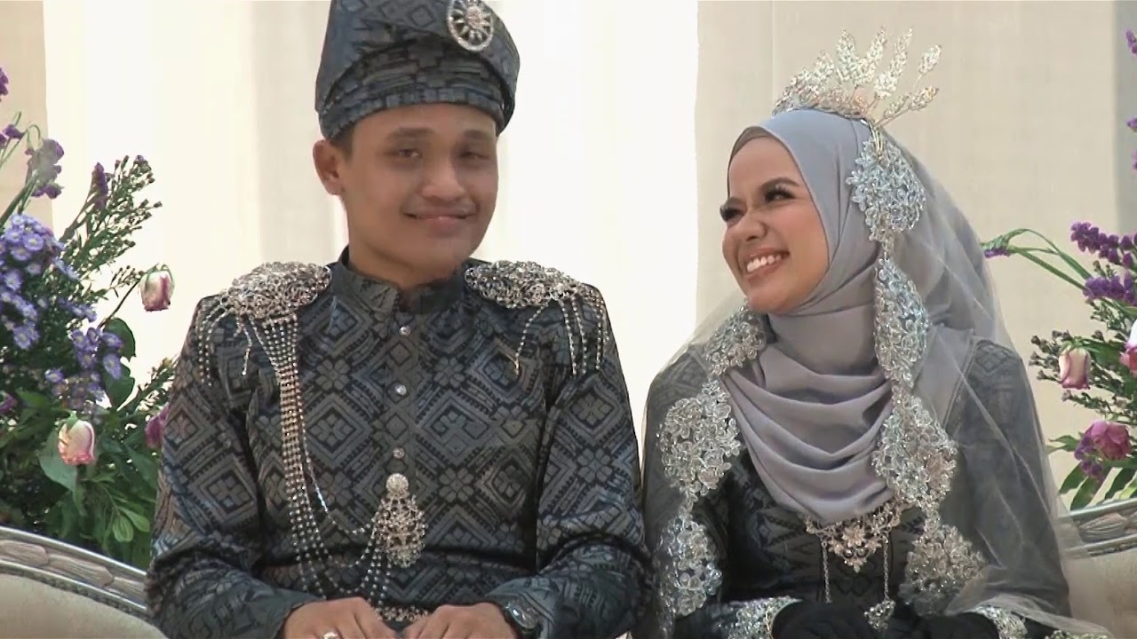 The Reception of Diana X Meor at Dewan Raja Muda Musa, Shah Alam - YouTube