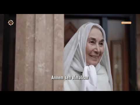 Anne candır.❤  Annemiz bizi dünyaya getirmiş.🌏 Her kes annesini sevsin 💞