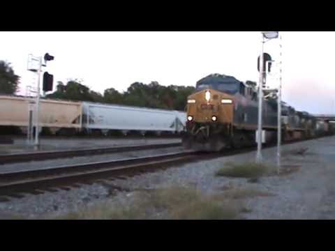 CSX Q 667 01 by the SE Monroe CSXT 256 SCL Logo NS Dash 9 and SD70ACe ...