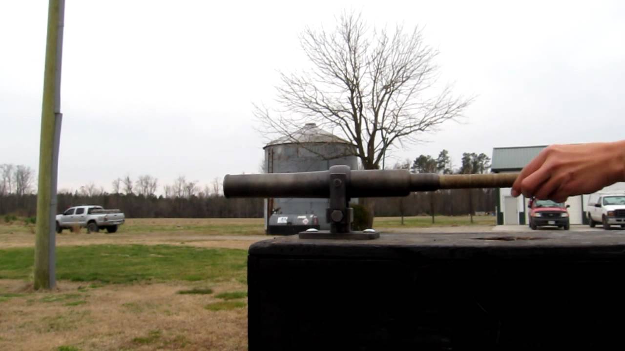 Swivel Gun BOOM - YouTube