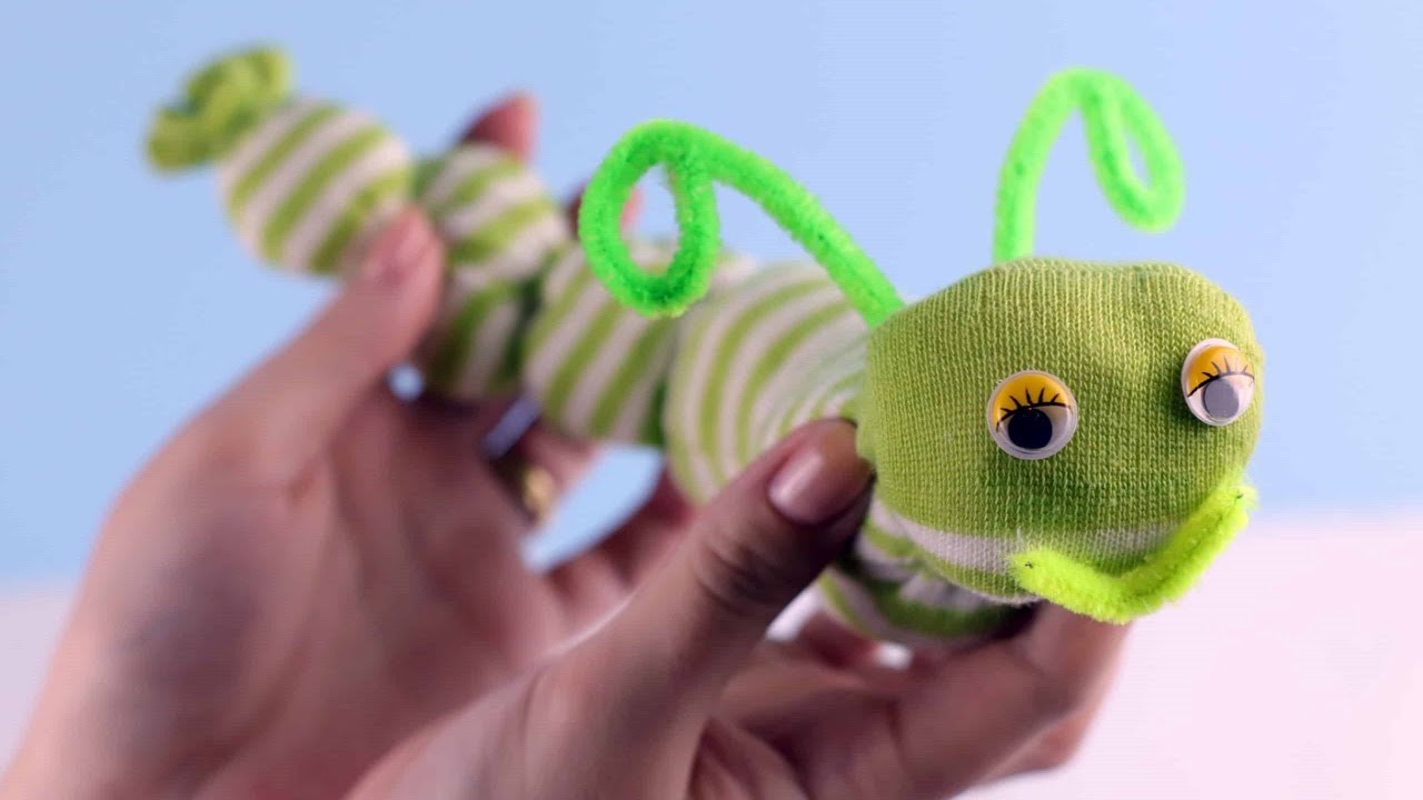 How to Make No-Sew Sock Worms - YouTube