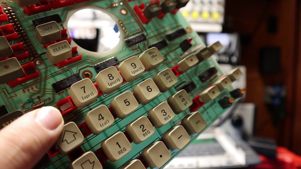 HP 3585A Spectrum Analyzer Repair - YouTube