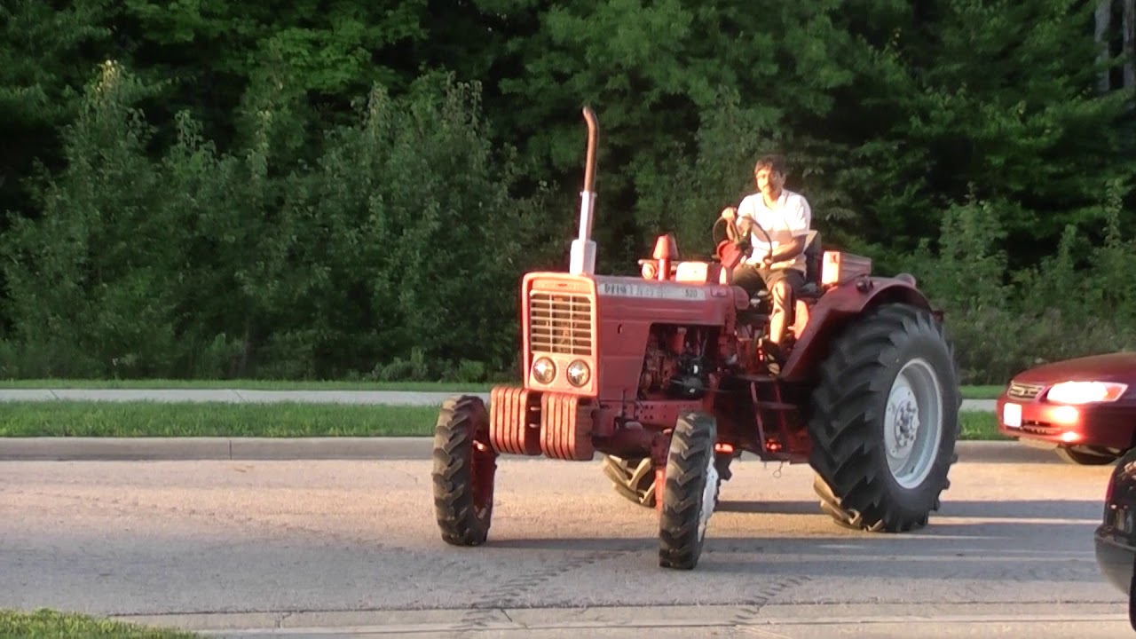 Belarus 520 Tractor Parking in Garage - 2 - YouTube