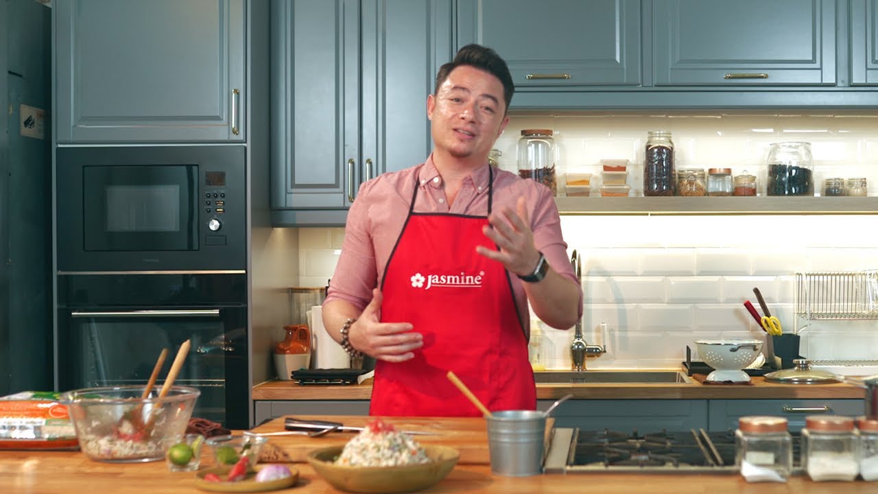 HOW TO MAKE: Nasi Ulam | Sherson Lian - YouTube