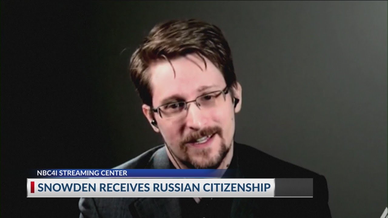 Putin grants Edward Snowden Russian citizenship - YouTube