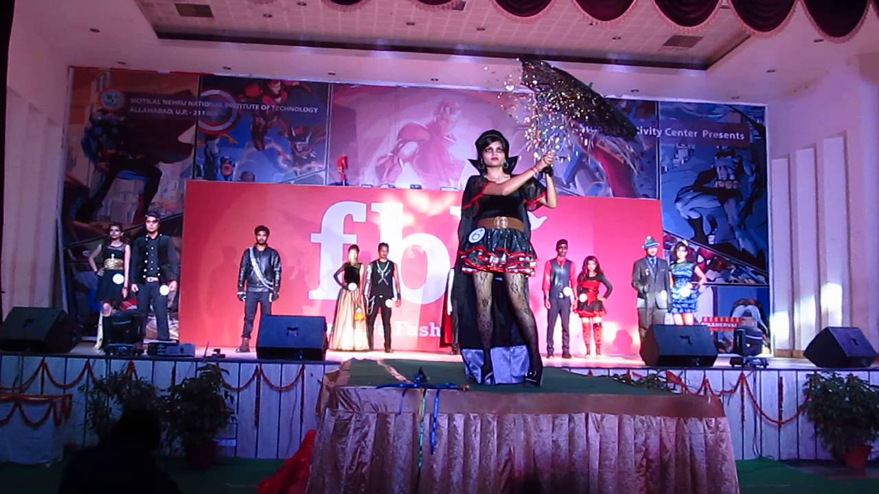 Culrav - Spandan - Ramp Walk - Finals - MNNIT MCA 2K16 - Cynosure ...