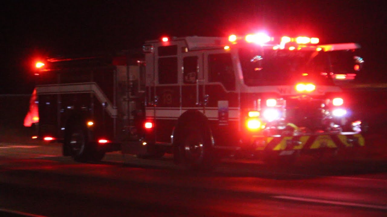 WVFD Engine 191 & Support 19 Arriving to an MVA, December 2024 - YouTube