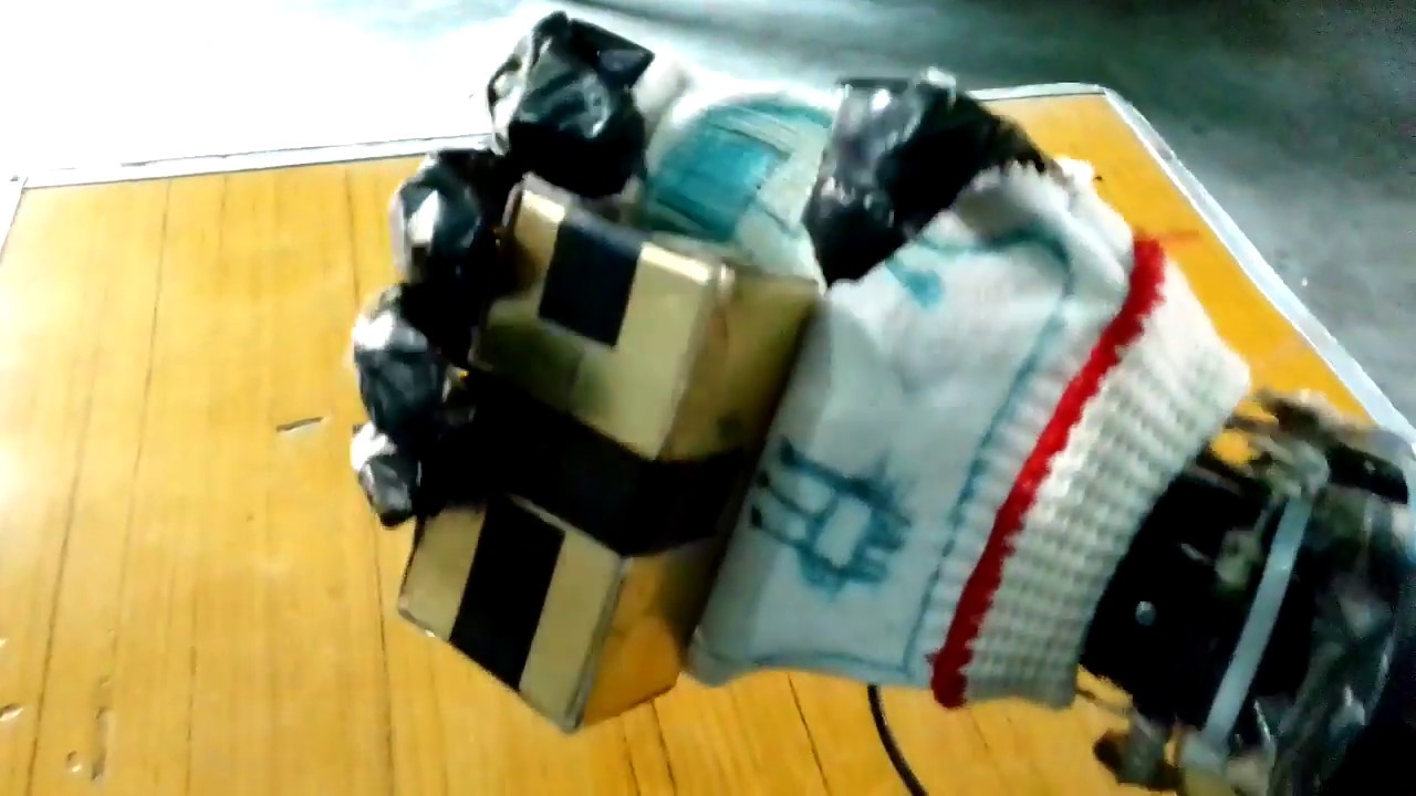 How to make a robot hand by using ardinuo720P HD - YouTube