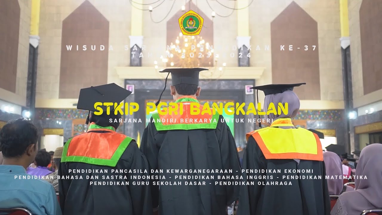 Wisuda STKIP PGRI Bangkalan 2024 - YouTube