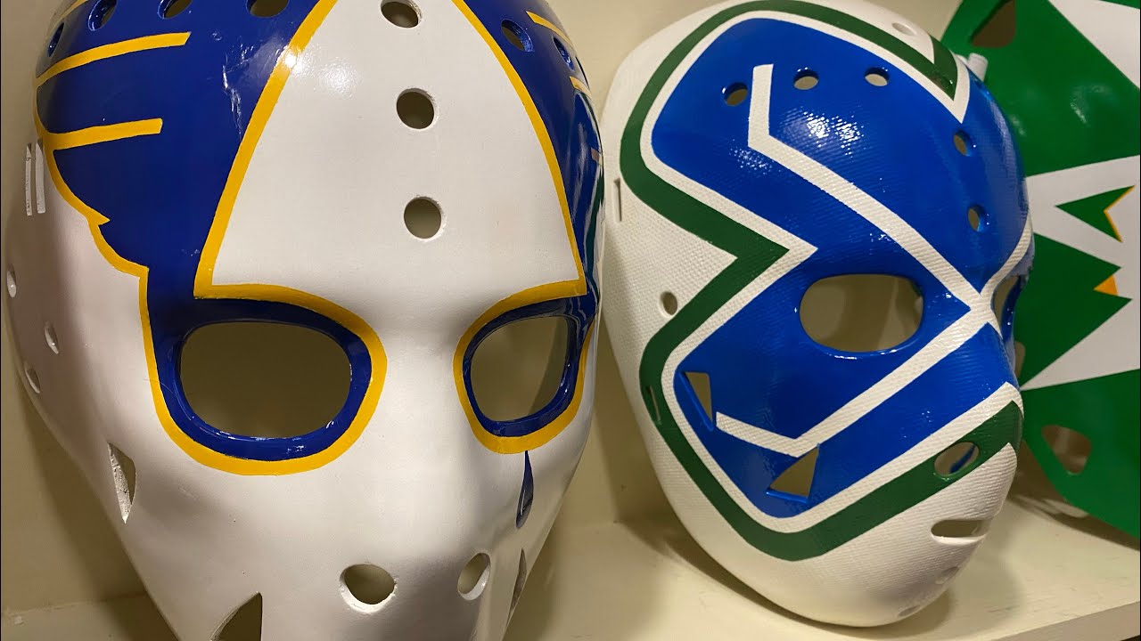 Ken Dryden, Esposito, Staniowski and Ridley vintage goalie mask ...