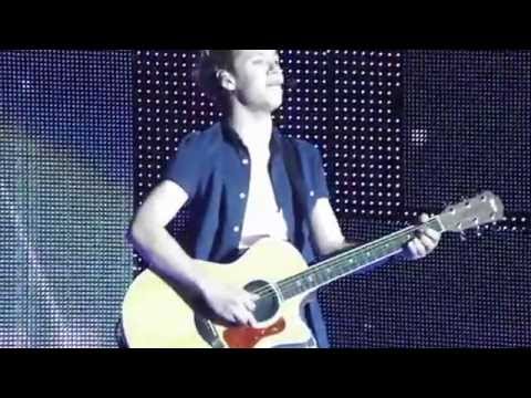 One Direction  Little Things Liam Beatboxing) Birmingham LG Arena 15th julio 2013