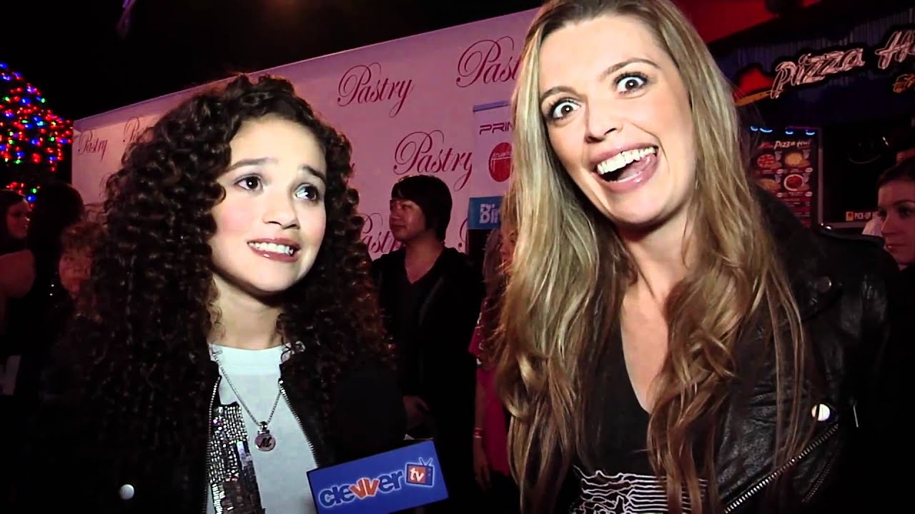 Madison Pettis: Cody Simpson 14th Birthday Party Interview - YouTube