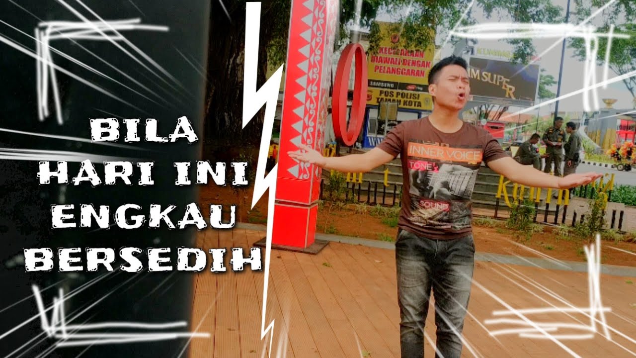 M.au - BILA HARI INI ENGKAU BERSEDIH - YouTube