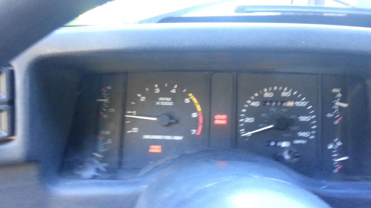 90-93 instrument cluster in 87-89 fox body - YouTube