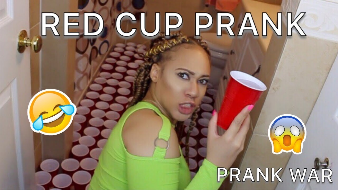 RED CUP BATHROOM PRANK - YouTube