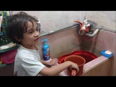 Mengajari Anak Pipis Di Toilet - YouTube