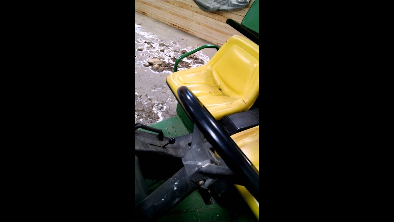 John Deere AMT 626 - YouTube