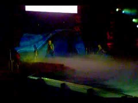 SeaWorld, Hal-O-Scream Shamu's Rockin' Creep Show - YouTube