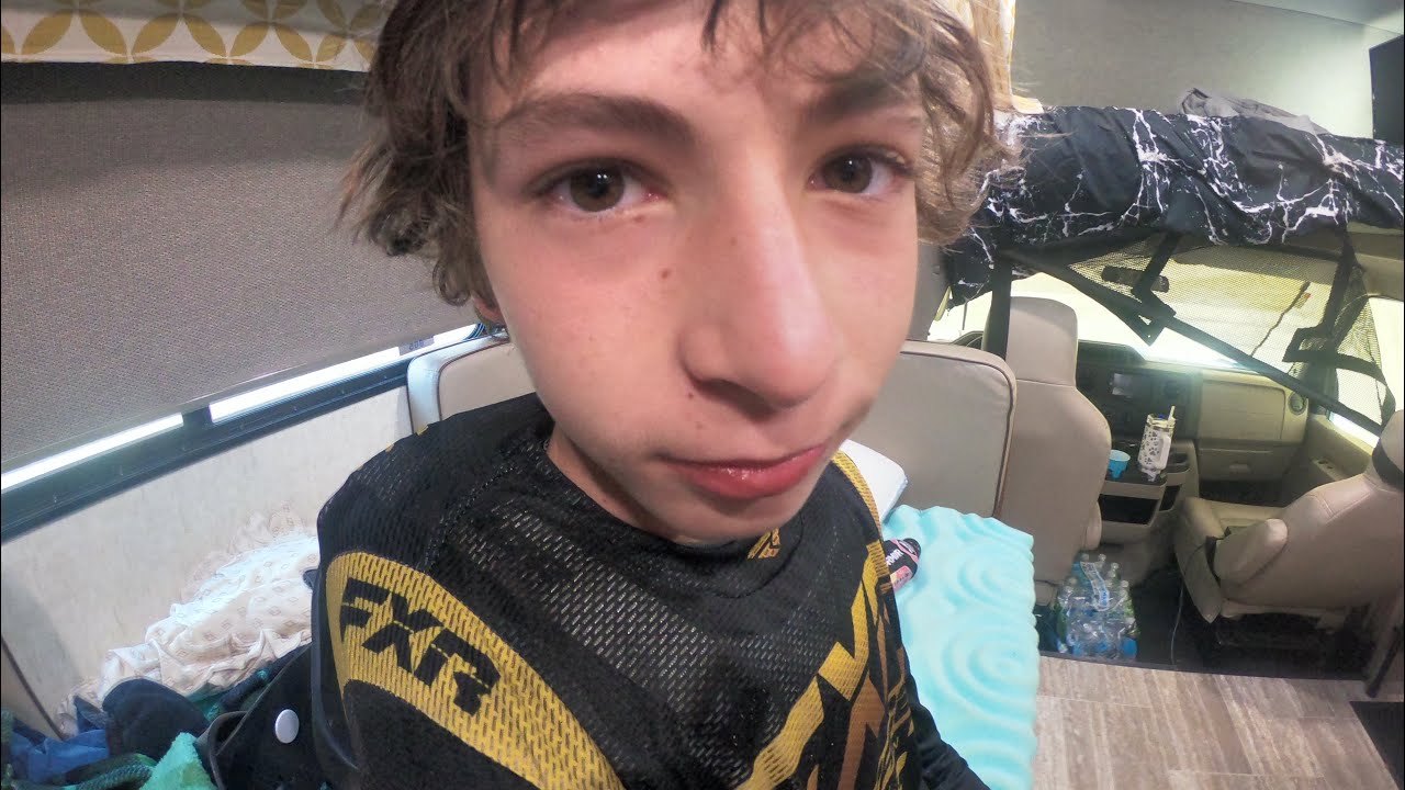 Raw go pro 250f Alma Mx Park - YouTube