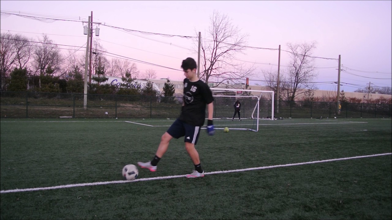Free kick practice - YouTube