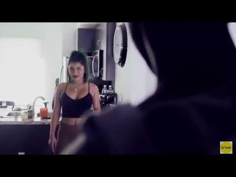 arkadaşının seksi sevgilisi zenciye verdi (%100 BOŞALMALIK )