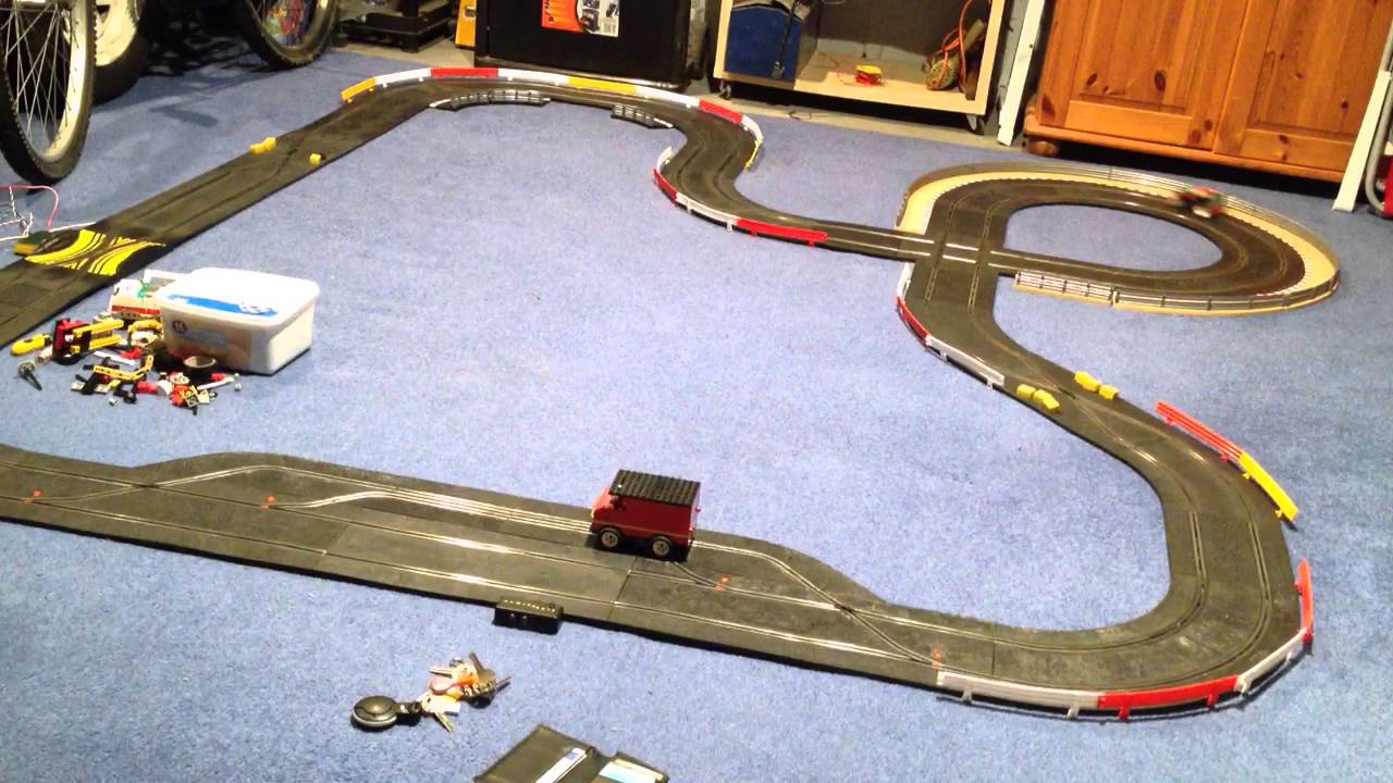 Lego Scalextric - YouTube