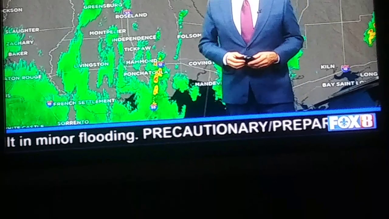 WVUE Severe Weather Scroll + Partial WVUE News Open. - YouTube