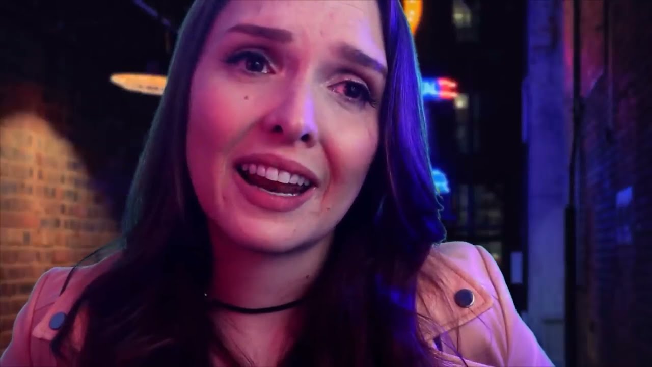 Sofia ASMR in very fast motion - YouTube