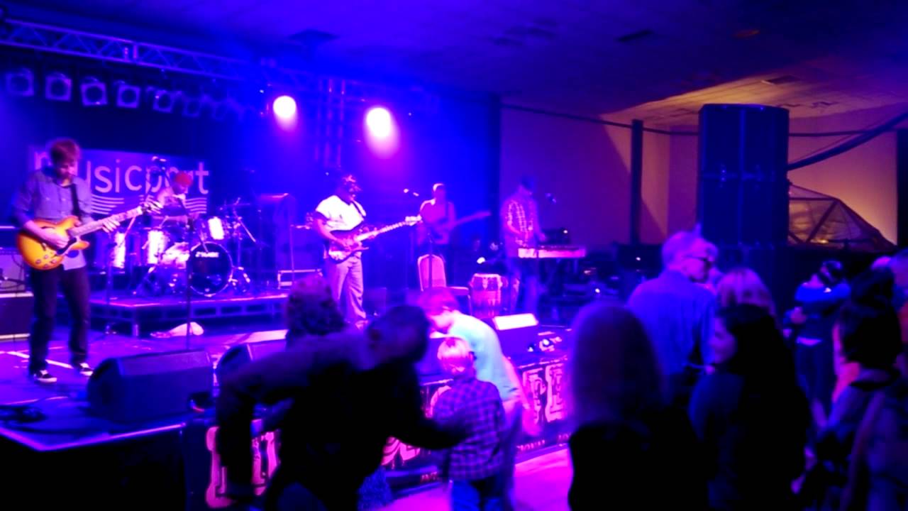 Rise Kagona & the Jit Jive Band at Musicport 2014 - YouTube