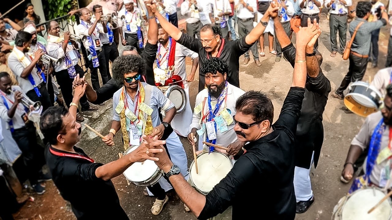 Manimuttathavani Panthal | ഐവ അടിപൊളി | Dreams | Suresh Gopi | Meena ...